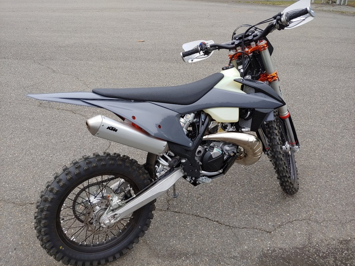 Acerbis Gray or Polisports Nardo gray - TPI/TBI 2 Stroke Motorcycles ...